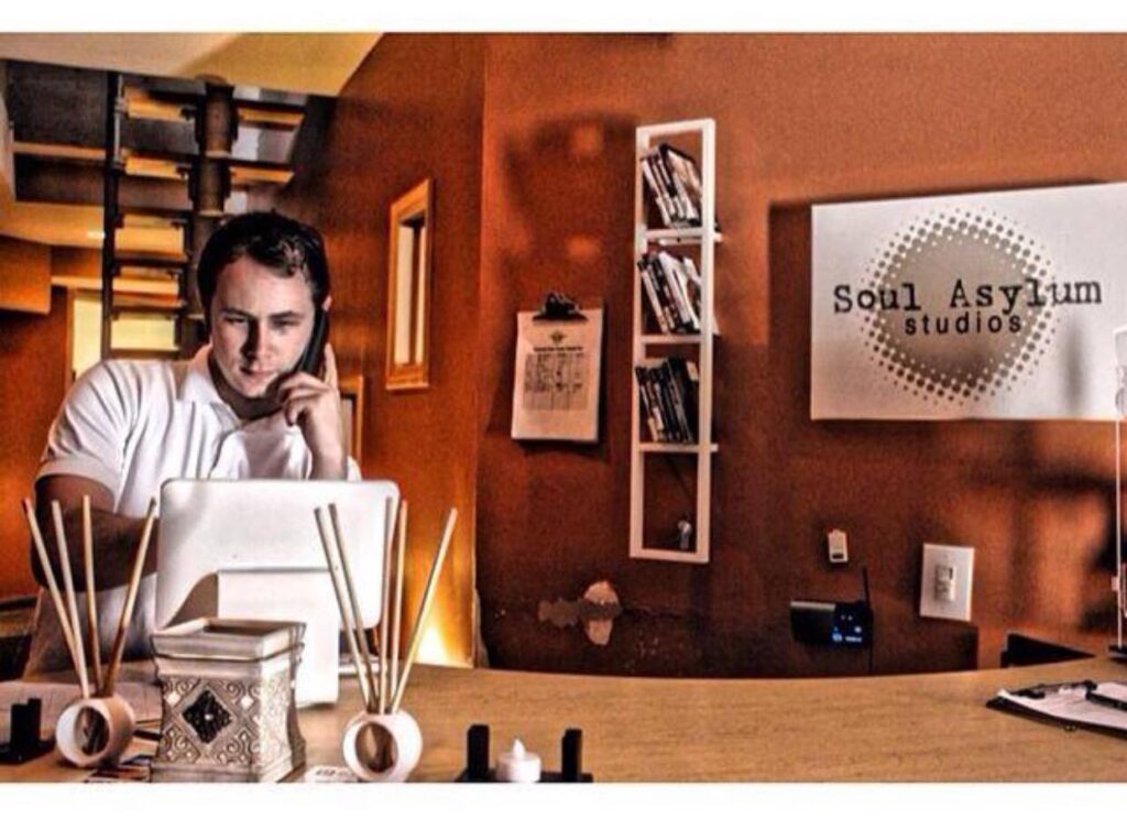 DOLBY ATMOS Unwrapped: A Journey Along Spatial Audio Excellence - Soul ...